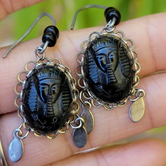 Jewelry | Hp Vintage Egyptian Revival Carved Sphinx Hieroglyphics ...